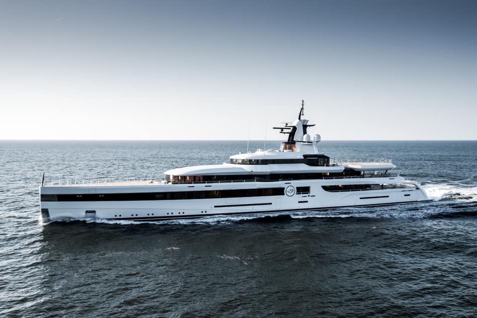 Yacht LADY S, Feadship | CHARTERWORLD Luxury Superyacht Charters